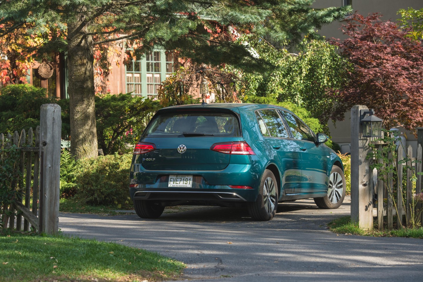 Here's Why The 2018 Volkswagen E-Golf Is The Best EV You Can Buy
